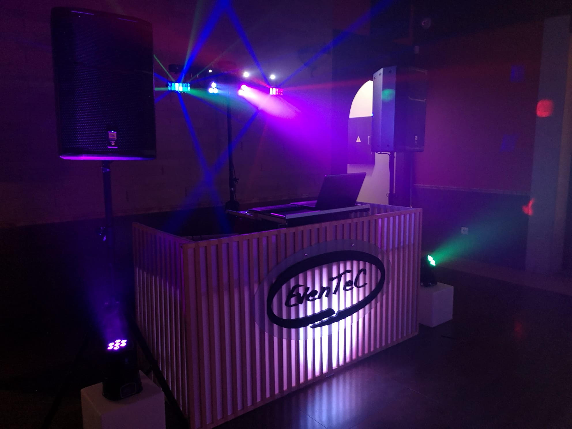 Equipamiento – EvenTeC